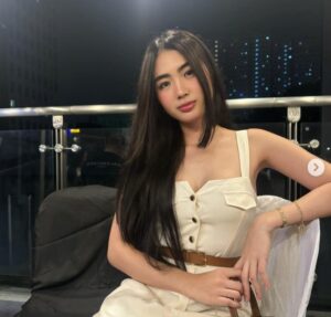 Azi Acosta Biography, Wiki, Age, Husband, Family & Profile