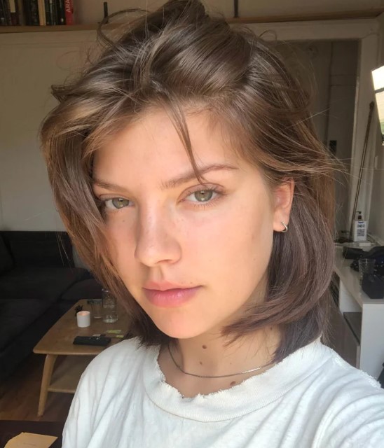 Catherine Missal Biography - Age, Height, Boyfriend, Family and Profile