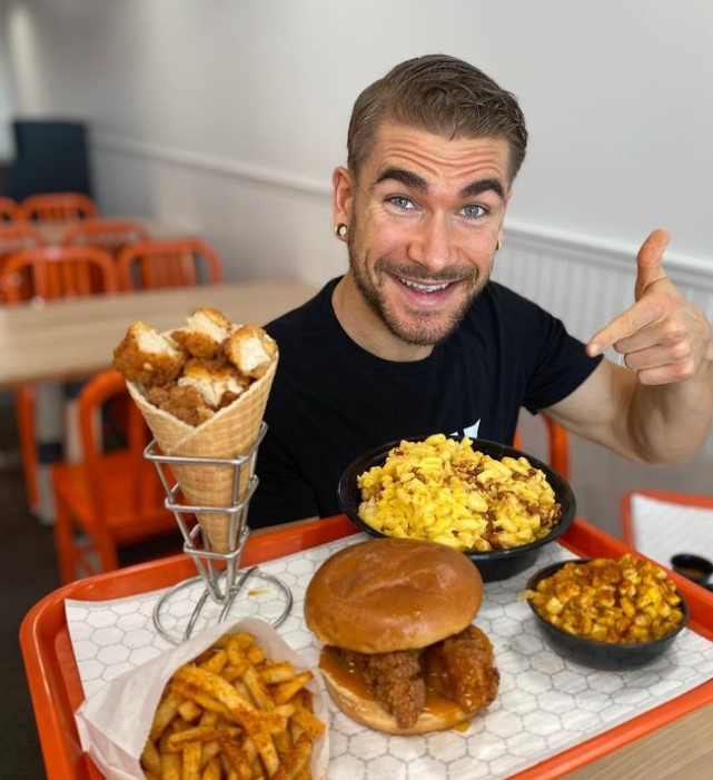 Joel Hansen Biography: Age, Wife, Net Worth, Family and More