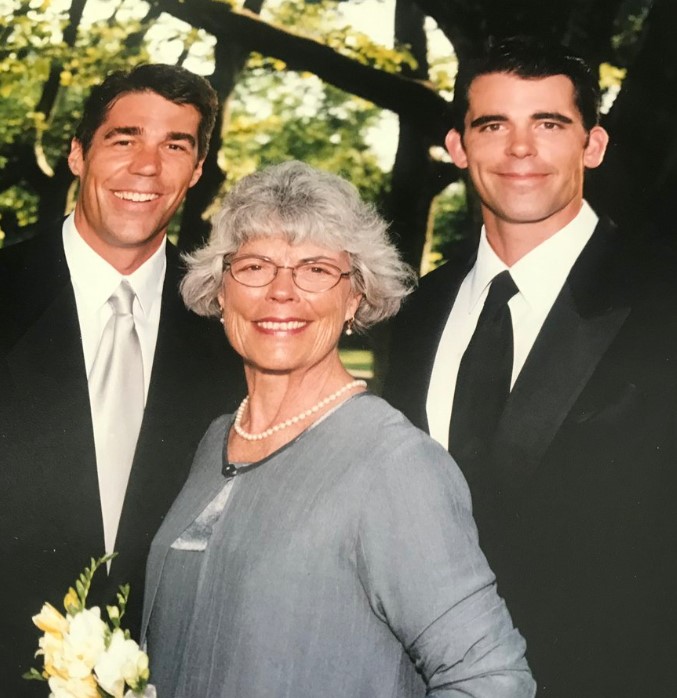 Chris Fowler Salary, Net Worth, Age, Wife, Height, Wiki