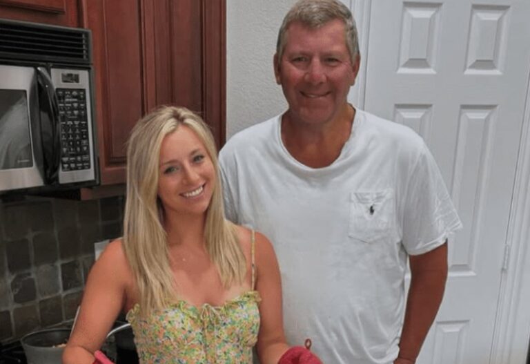 Lauren Bostwick Age, Wiki, Net Worth, Height, Salary