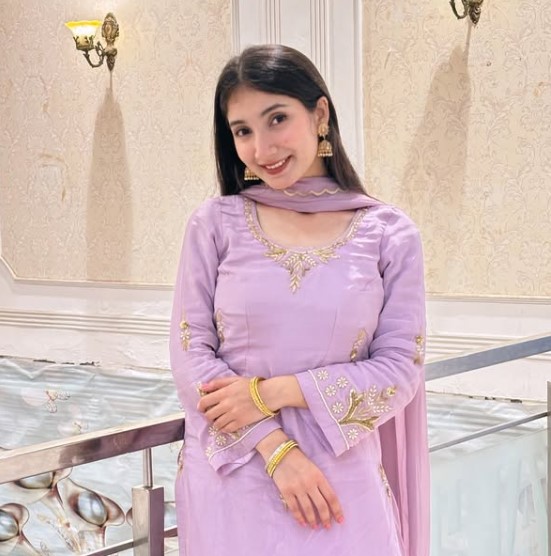 Cheshta Ahuja Biography