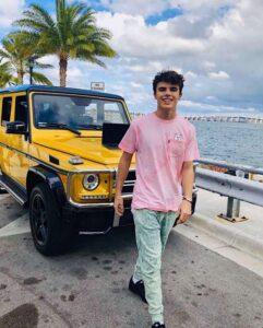 Nicolas Vansteenberghe (Love Island USA 7) Biography, Height, Age ...